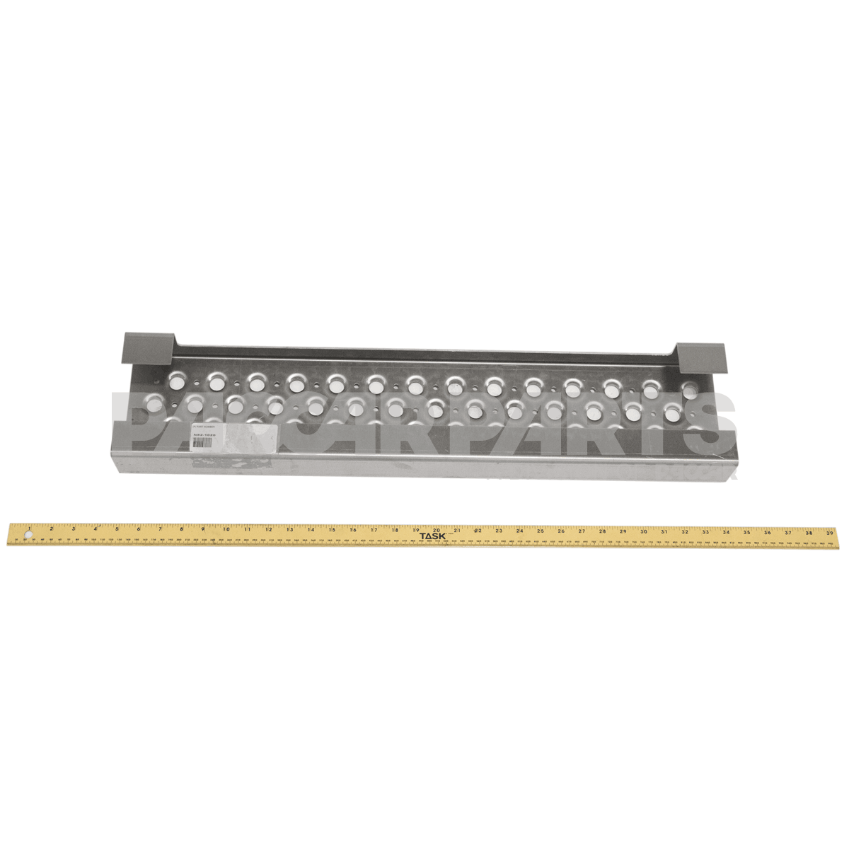N82-1020 | Kenworth® | STEP-BATTERY BOX | Source One Parts Center